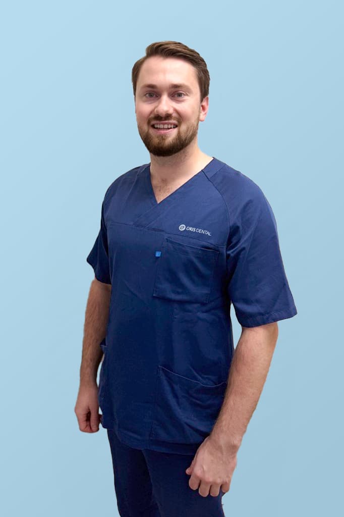 Alexander Hunter - Oris Dental
